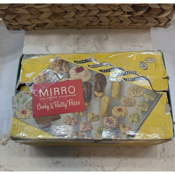Mirro | Kitchen | Vintage Mirro Cookie And Pastry Press Aluminum In ...